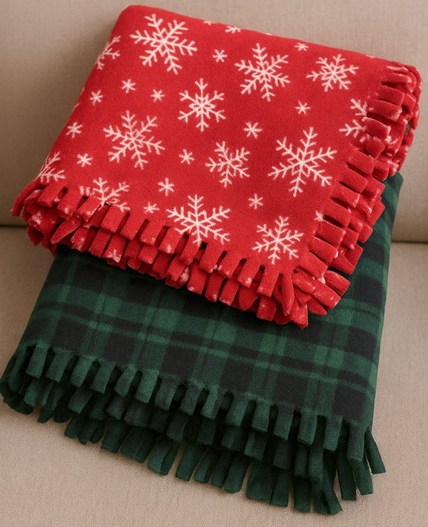 No-Sew Christmas Crafts | Ben Franklin Crafts and Frame Shop